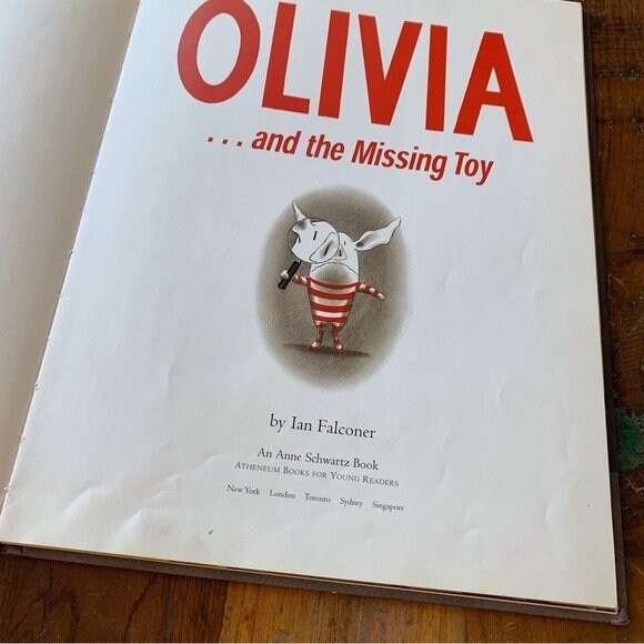 Olivia And The Missing Toy