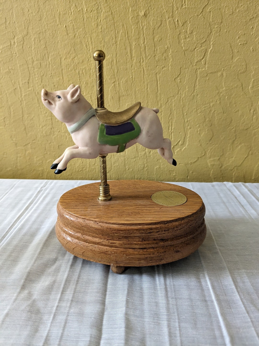 Willitts Designs the Countryside Pig and Chicken Music Boxes ...