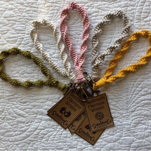Handmade Macrame Wristlet Keychain: Boho Key Fob With Lobster Claw - Etsy