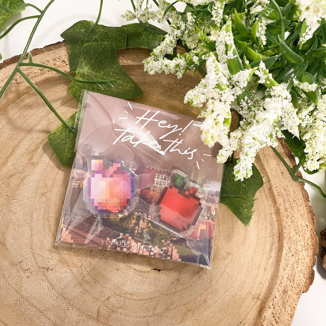 Apple and Enchanted Golden Apple Pins / Inspired Minecraft / - Etsy