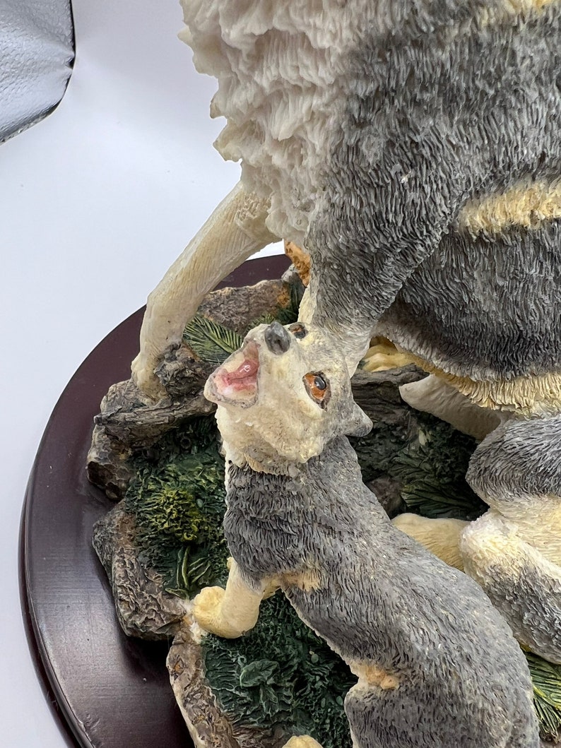 Trio of Howling Wolves 9 Resin Statue Sculpture Figurine Wolf Cub Hand ...