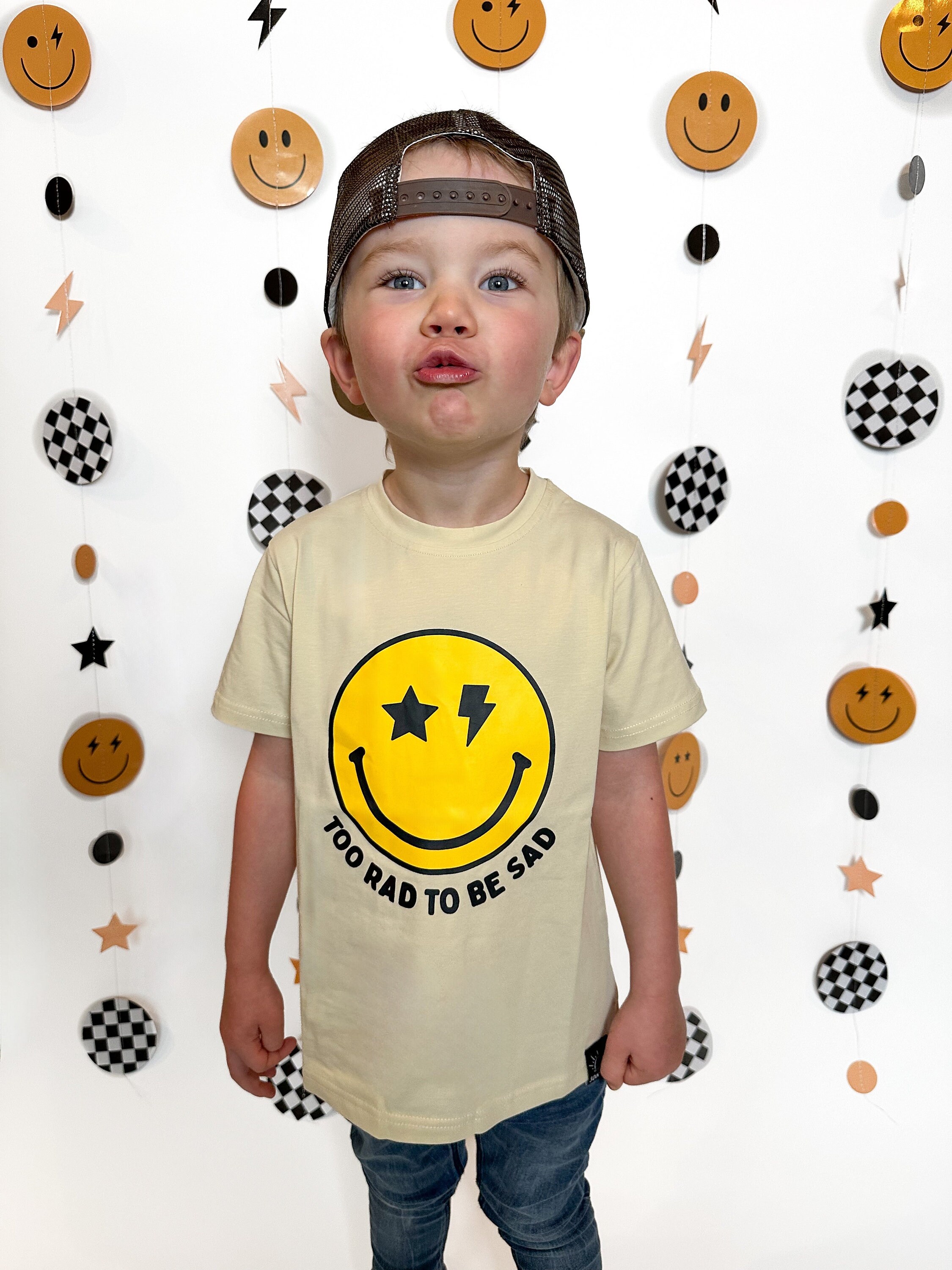 Too Rad to Be Sad - Happy Face Smiley Face Tshirt - Etsy