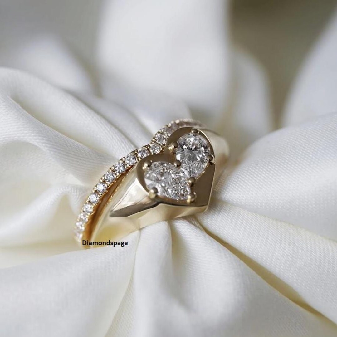 Round Cut Curved Matching Band, 10k Gold Dome Style Ring, Stunning Pear ...