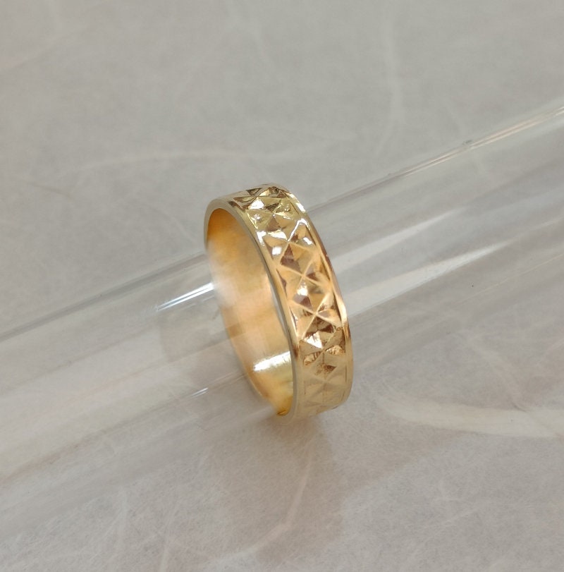 The "mandala Illusion"- Unique Wedding Geometric Illusion Ring ...