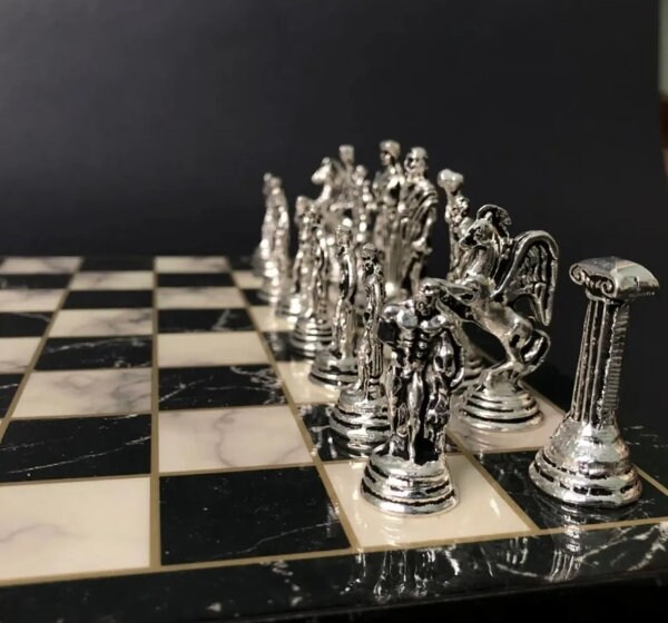 Roman Figures Cast Stone Chess Set With Legs and Board ,chess Set With ...