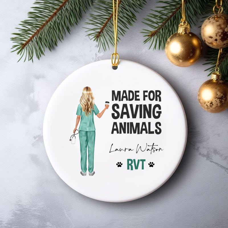 Vet Graduation Gift - 60+ Gift Ideas for 2025