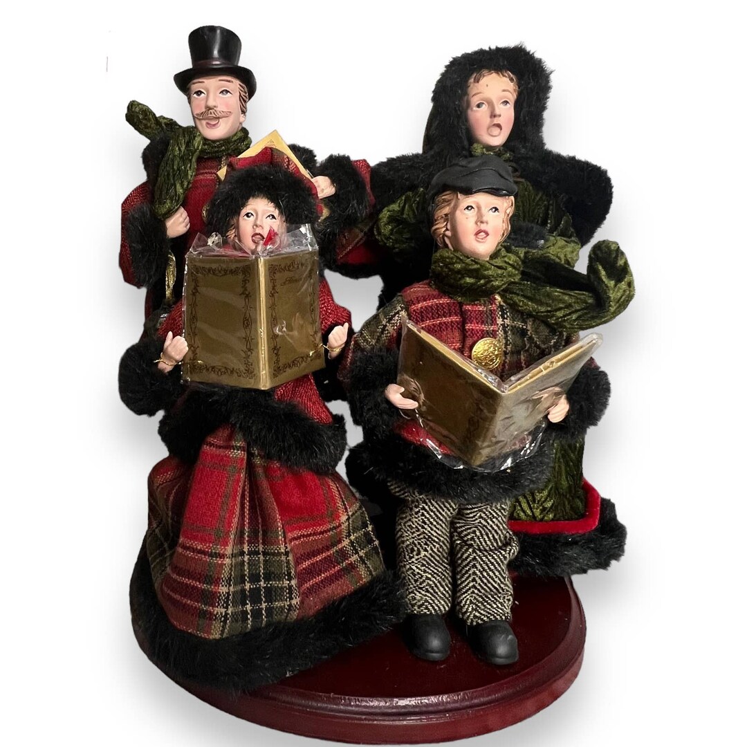 Dickens Christmas Carolers W/ Stand Valerie Parr Hill QVC 2013 Holiday ...