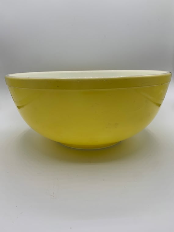 Vintage Pyrex Yellow Mixing Bowl From Primary Colors Set - Etsy