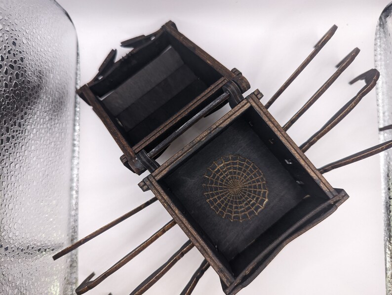 SVG Creepy Crawlie Spider Chest DIGITAL DOWNLOAD - Etsy