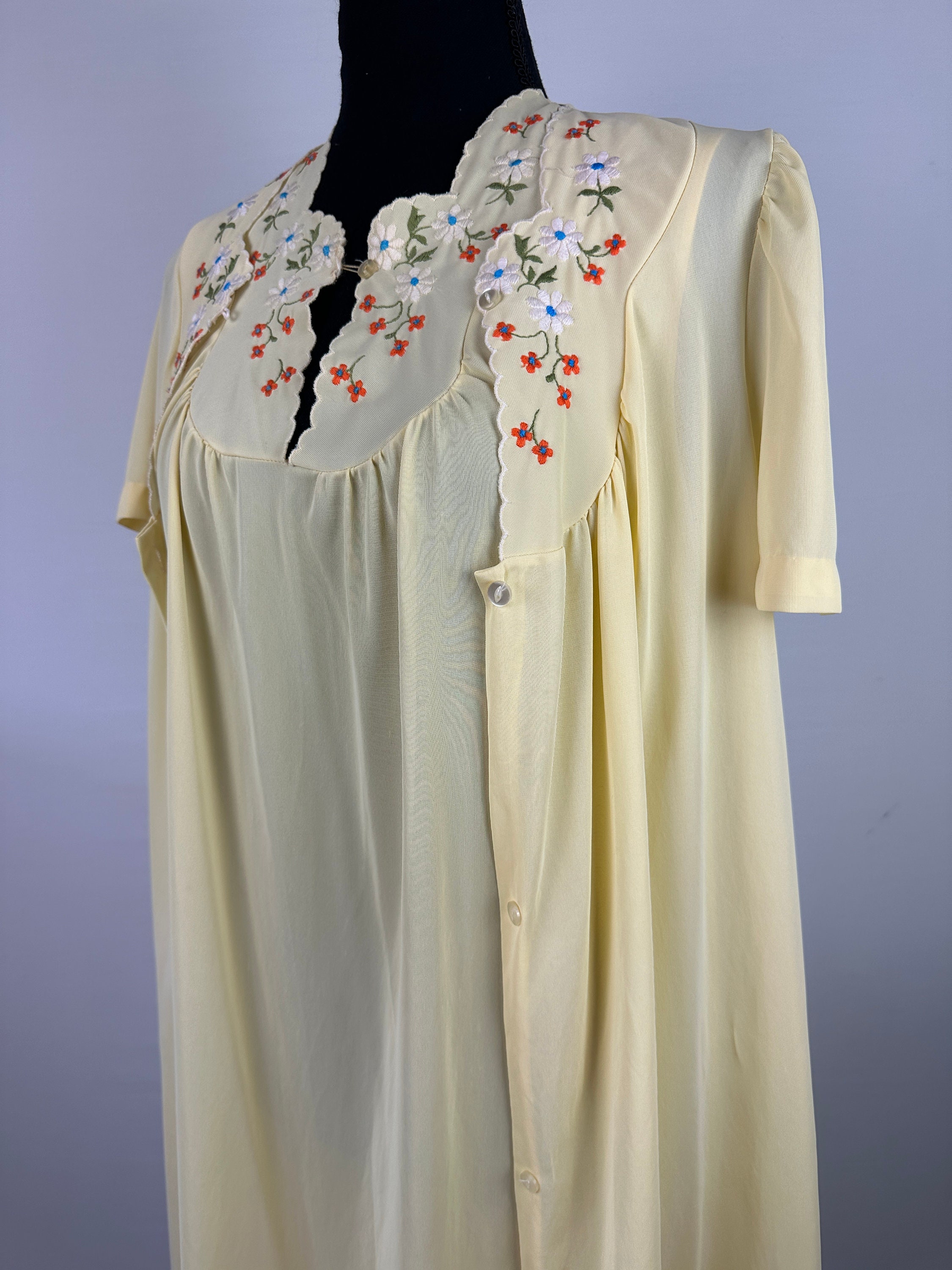 80's Nightgown Robe Set Yellow Embroidered Floral Accents - Etsy