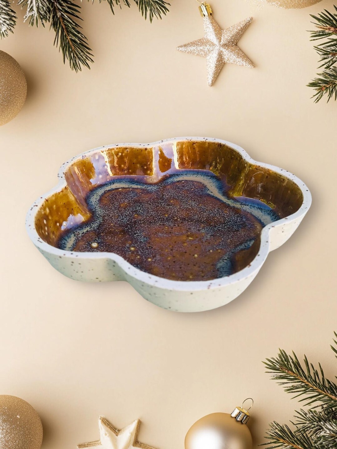Small Deep Plate in the Shape of a Flower for Dessert in Stoneware ...