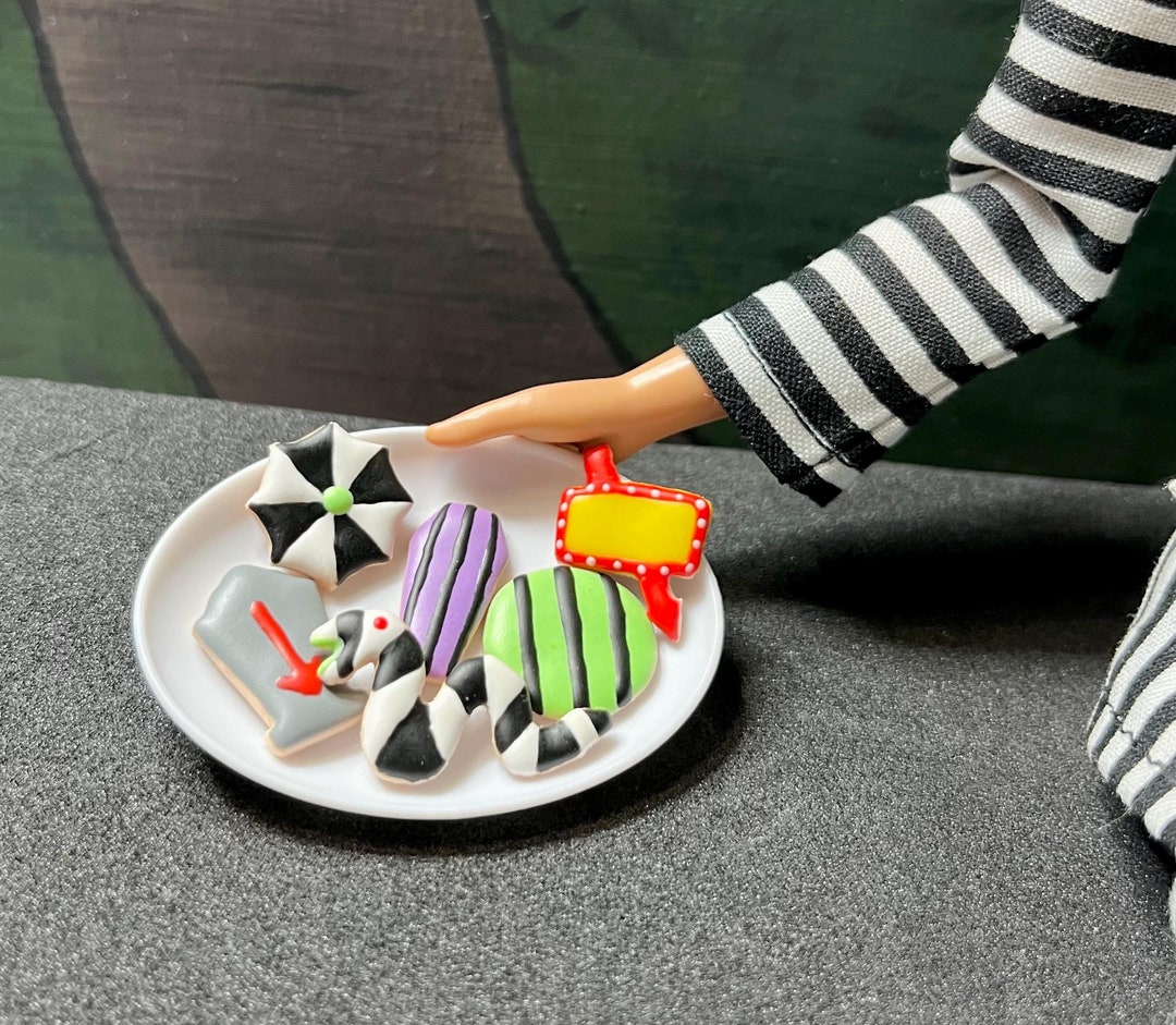 1:6 Scale Movie Character Cookies (6) for 11-12 Inch Fashion Dolls - Etsy