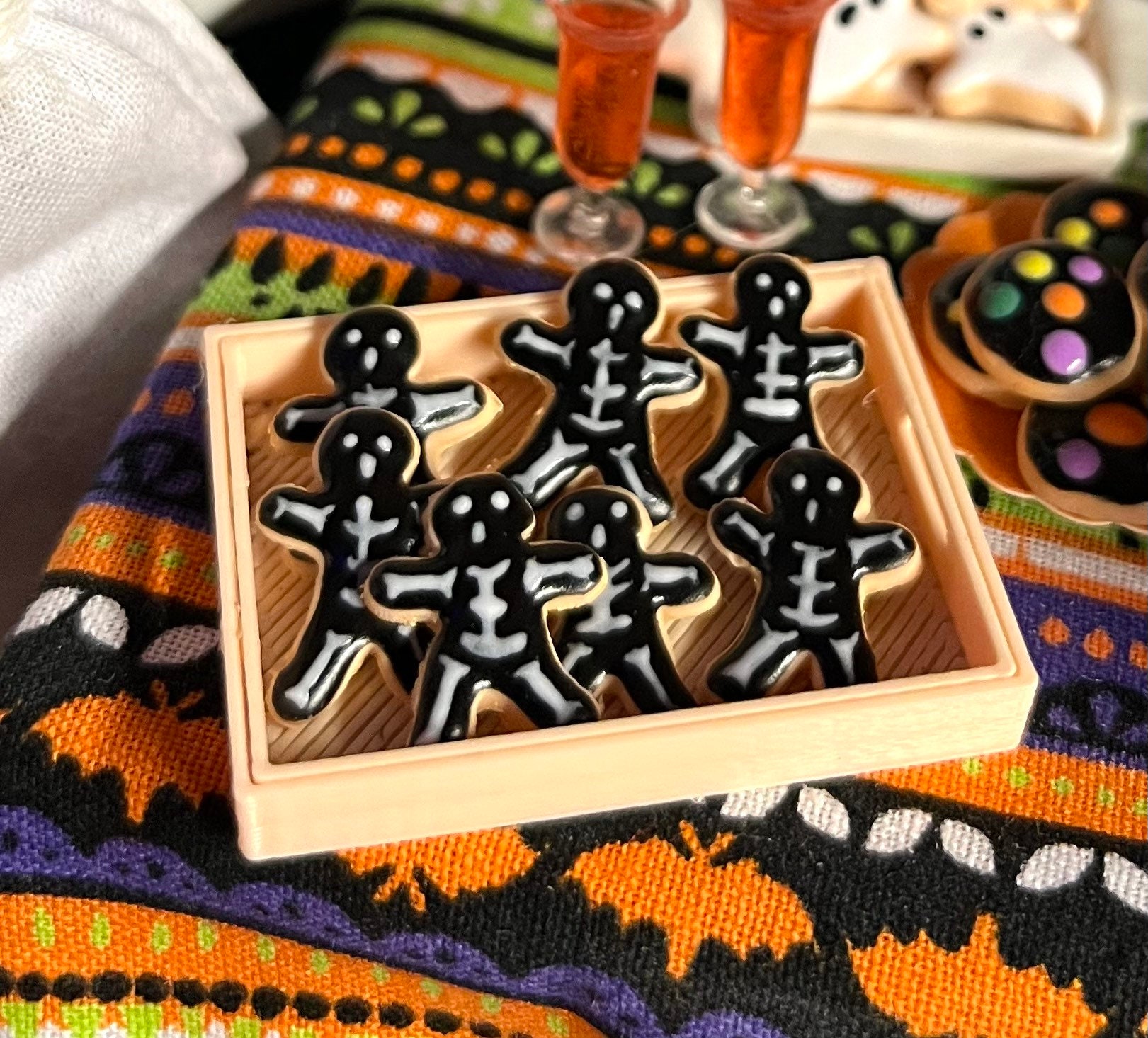 1:12 Scale Halloween Skeleton Cookies (6) for Miniature Dolls - Etsy