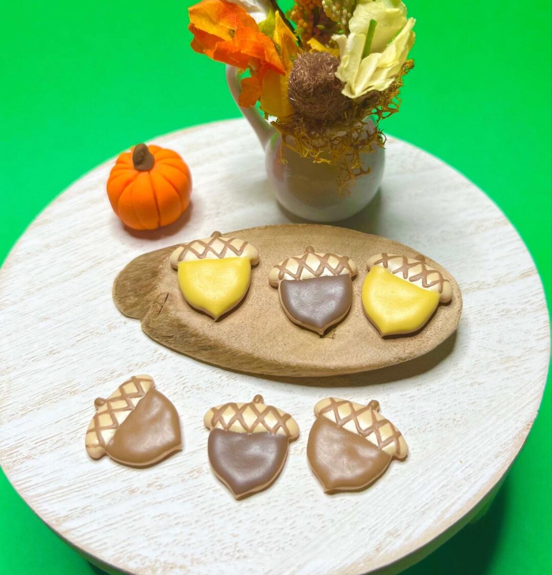 1:12 Scale Acorn Cookies (6) for Miniature Dolls - Etsy