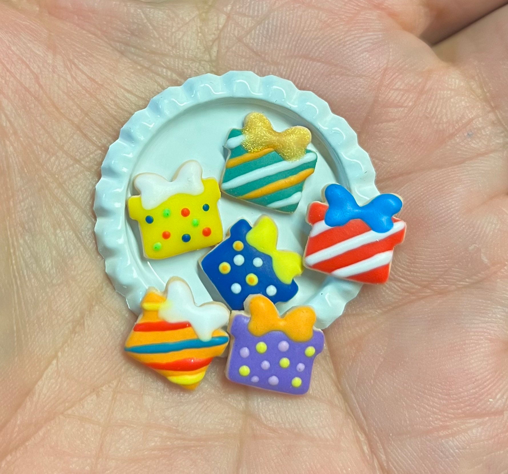 1:12 Scale Primary Colors Birthday Gift/present Cookies (6) for ...