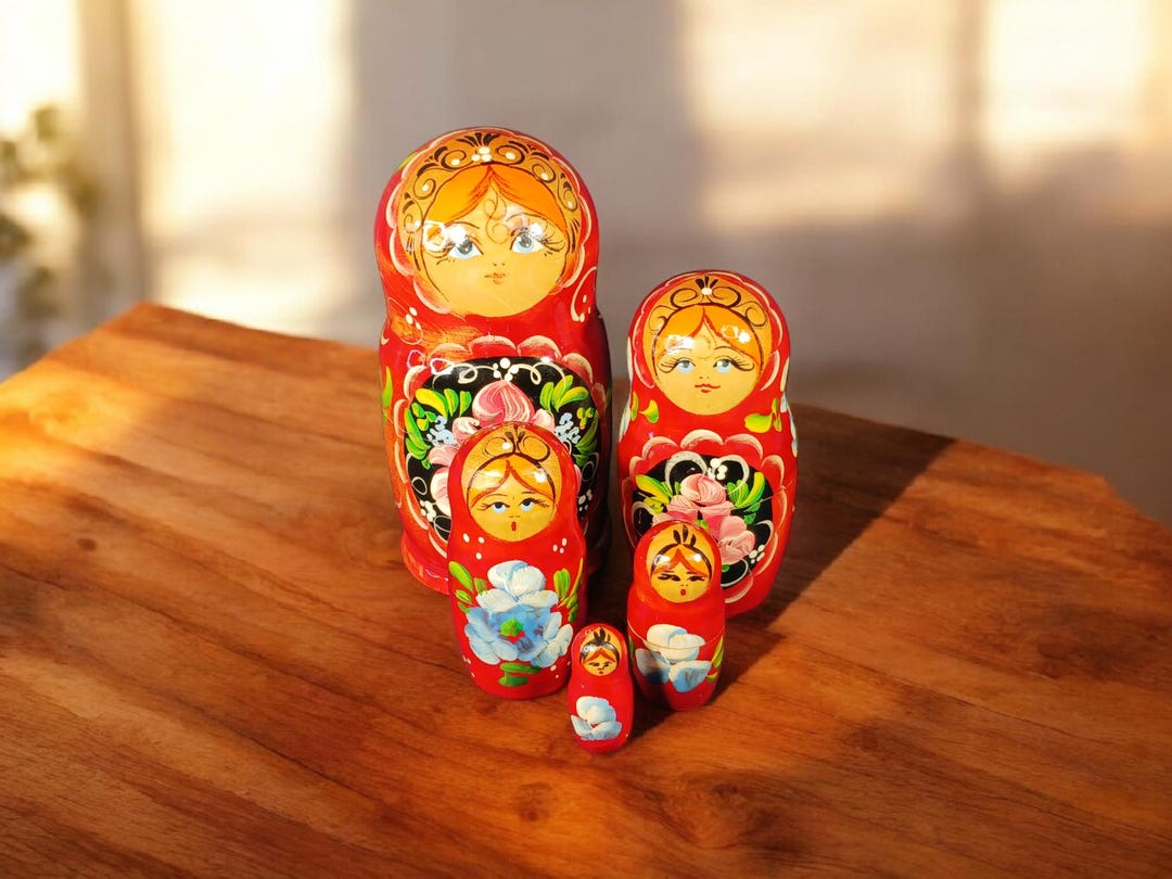 Vintage Hand-painted Matryoshka Dolls - Set of 5 Signed Nesting Dolls ...