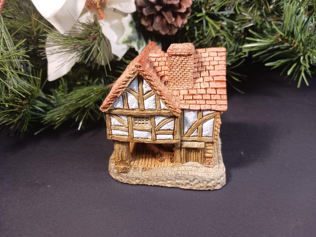 1980 David Winter Cottages - Little Market by John Hine Studios ...