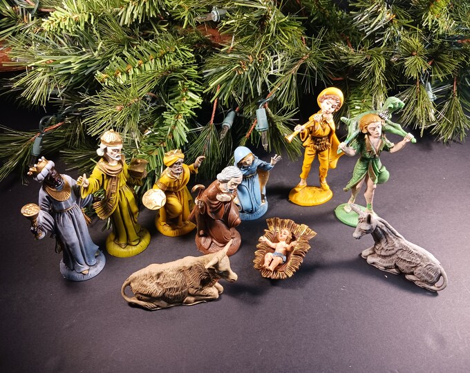 Italian Made Plastic Nativity Scene - Vintage Nativity Set ...