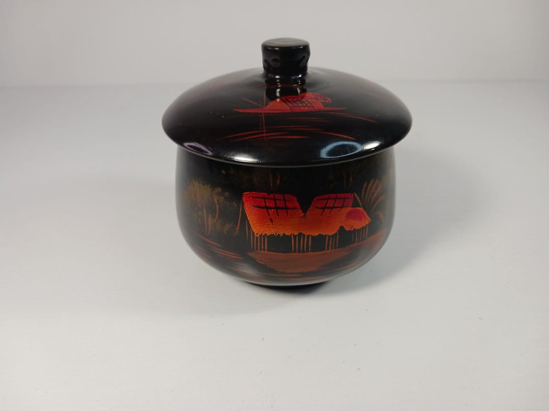 Vintage Vietnamese Lacquerware Trinket Box Hand-painted Village Scene ...