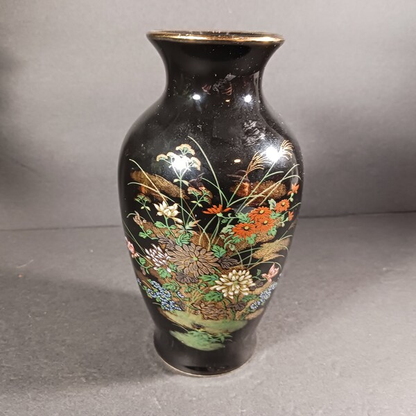 Japanese Vase - Etsy