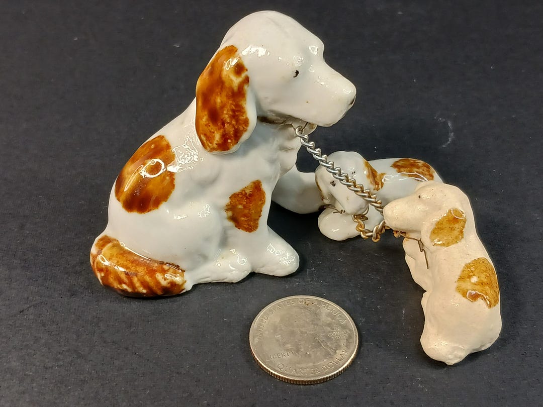 Japan Ceramic Beagle Spaniel Dog Figurine- Mom With Two Puppies on ...