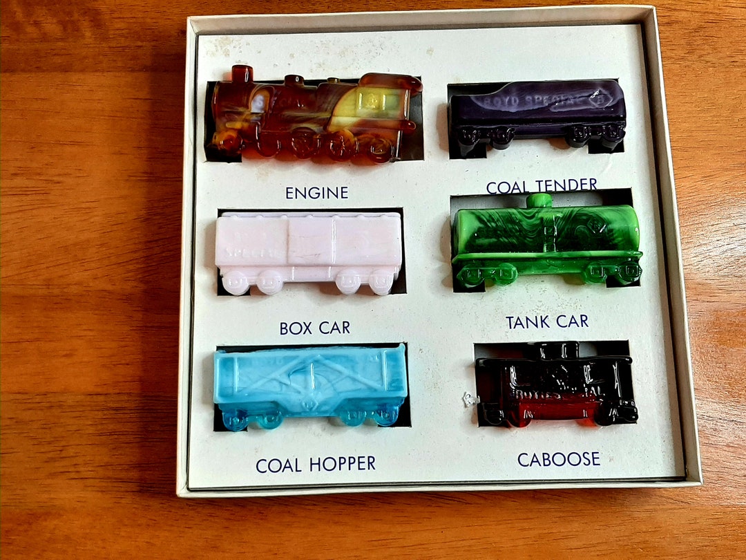 Boyd Art Glass 6 Piece Train Set: Vintage Charm and Eclectic - Etsy