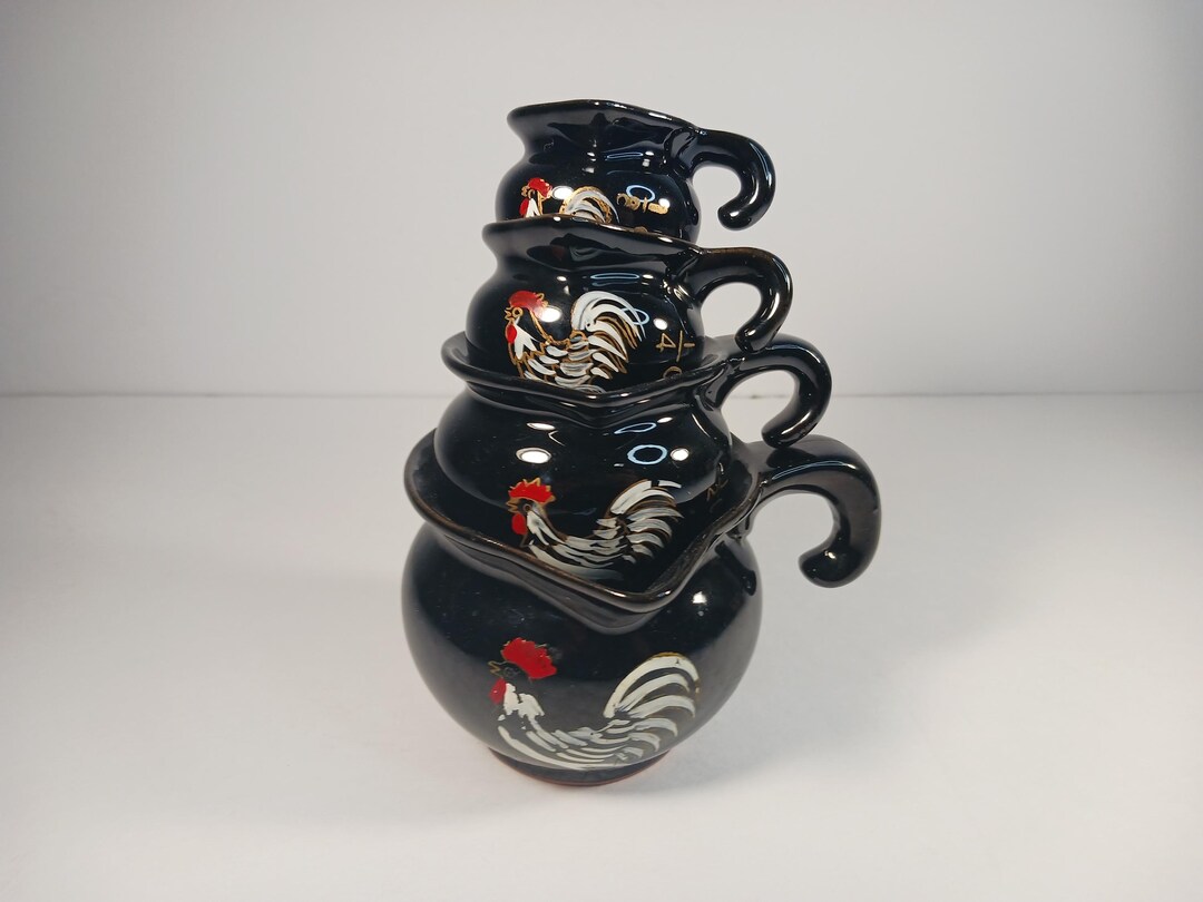 Vintage Measuring Cups- Rooster Design Measuring Cups Set - 1940s/1950s ...