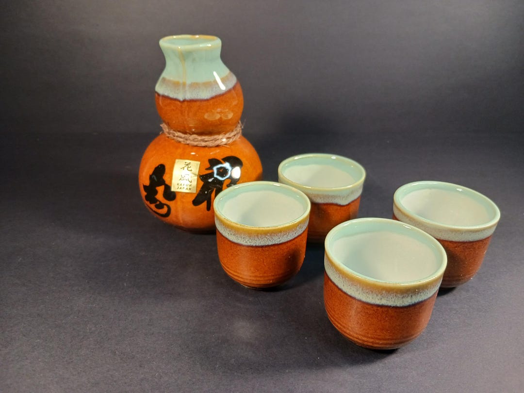 Japanese Porcelain Sake Set Glossy Brown and Green Finish Original Box ...