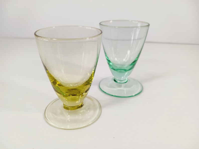 Cordial Glasses Set Two Elegant Barware Retro Collectible Decor ...