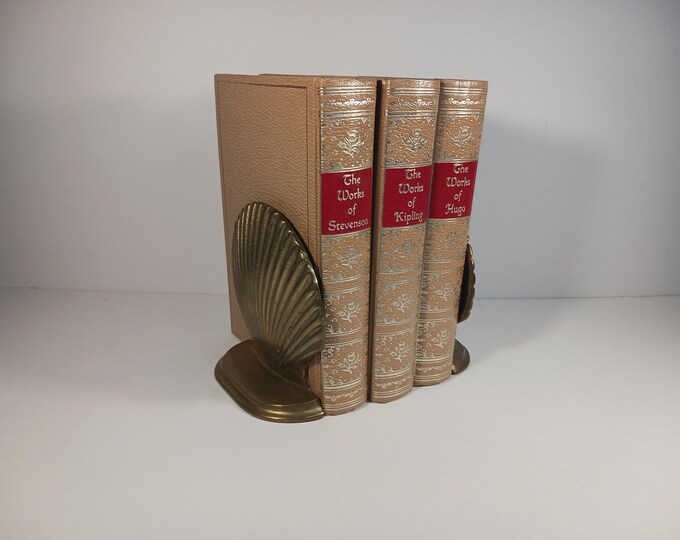 Vintage Brass Shell Bookends - Clam Shell Book Shelf Decor - Office ...