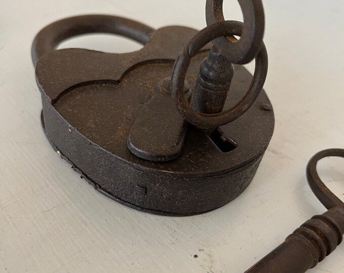 Antique Large Metal Padlock With Key - Etsy