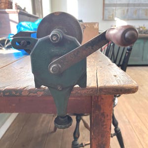 Vintage Green Metal Hand Crank Sharpener - Etsy