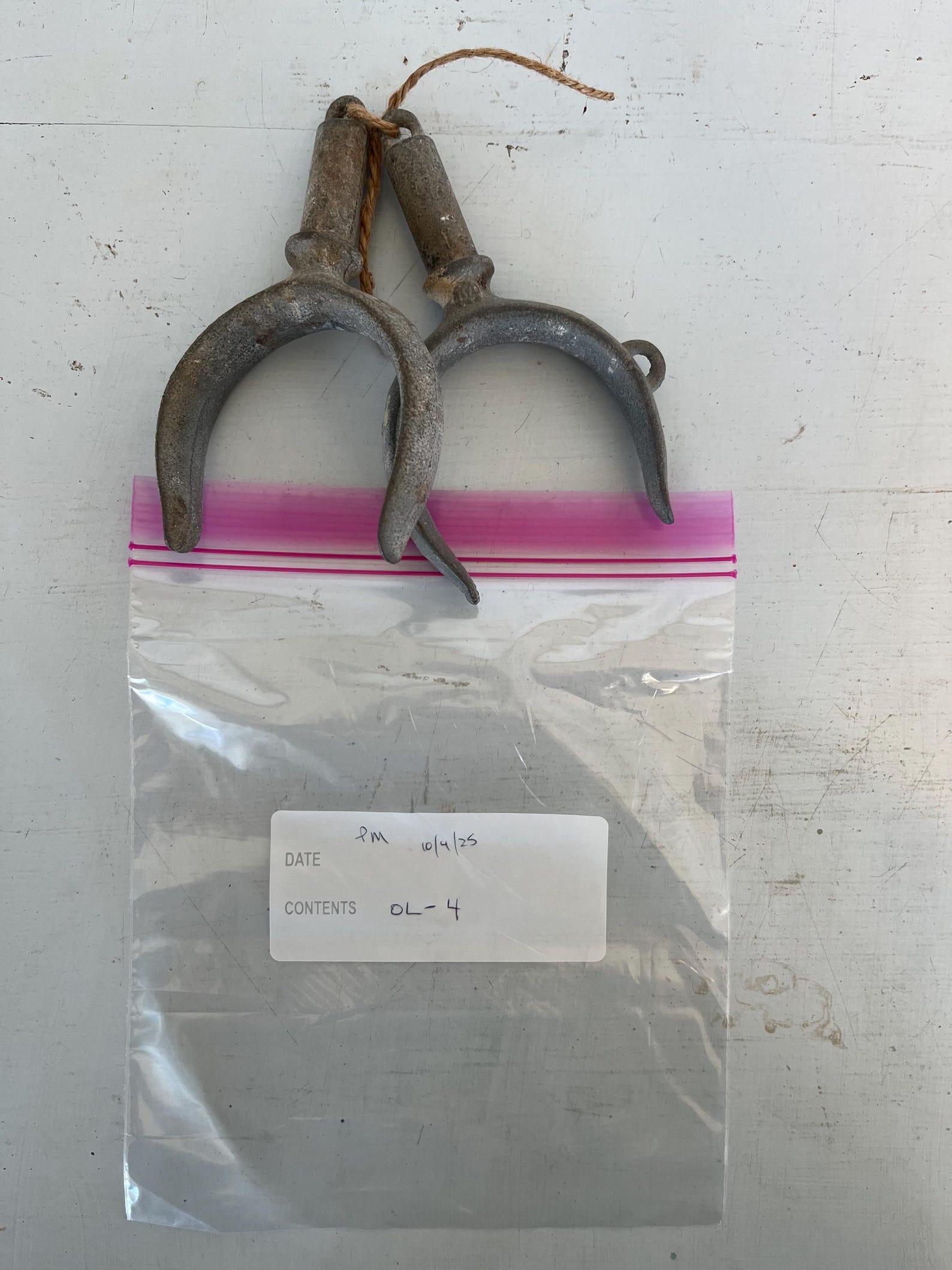 Vintage Pair of Oar Locks - Etsy