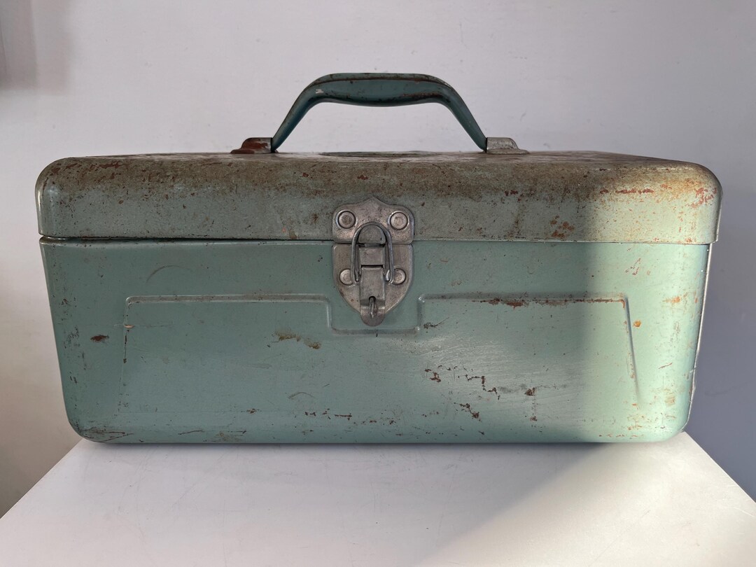 Old Vintage Tackle Box With Lots of Tackle - Etsy