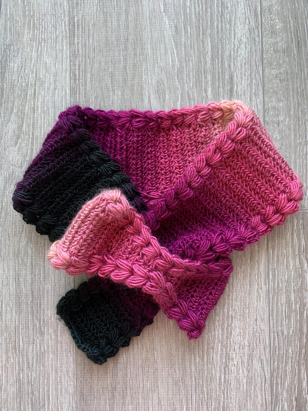 Bow Tie Pull-through Soft Scarf. Neck Warmer. Crocheted Scarflette ...