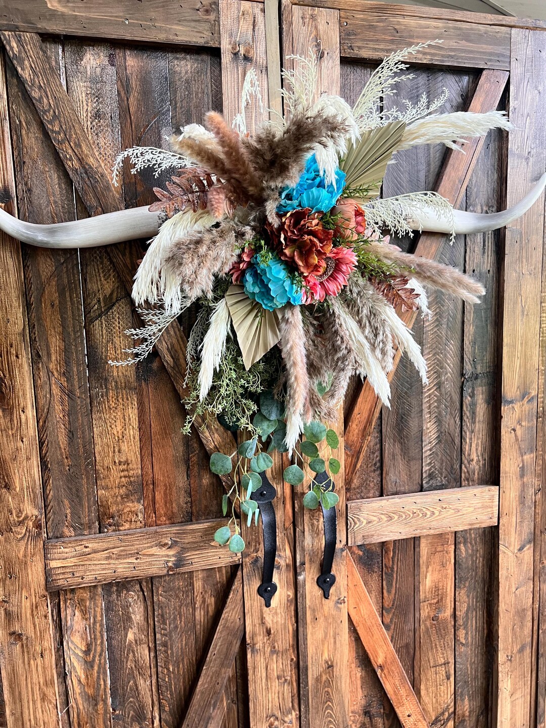 Boho Western Longhorn Wall Art, Pampas Arrangement Cow Horn Home Accent ...