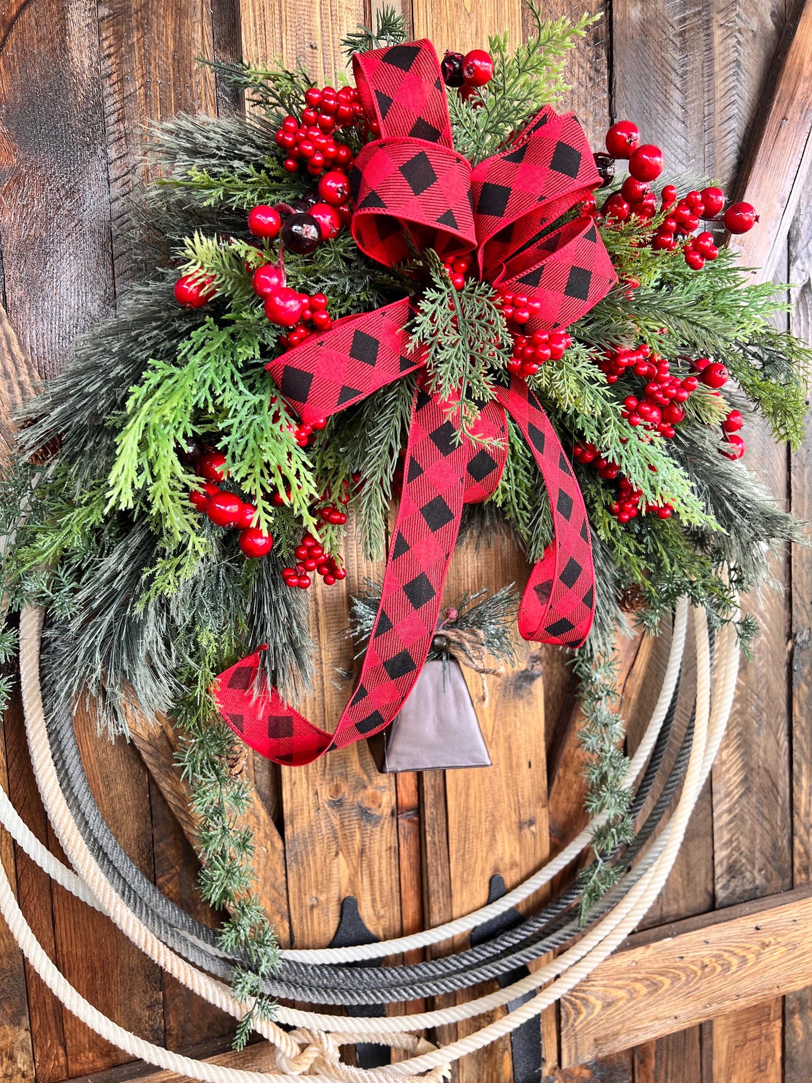 Boho Lasso Rope Christmas Winter Wreath, Lariat Rope Minimalist Style ...