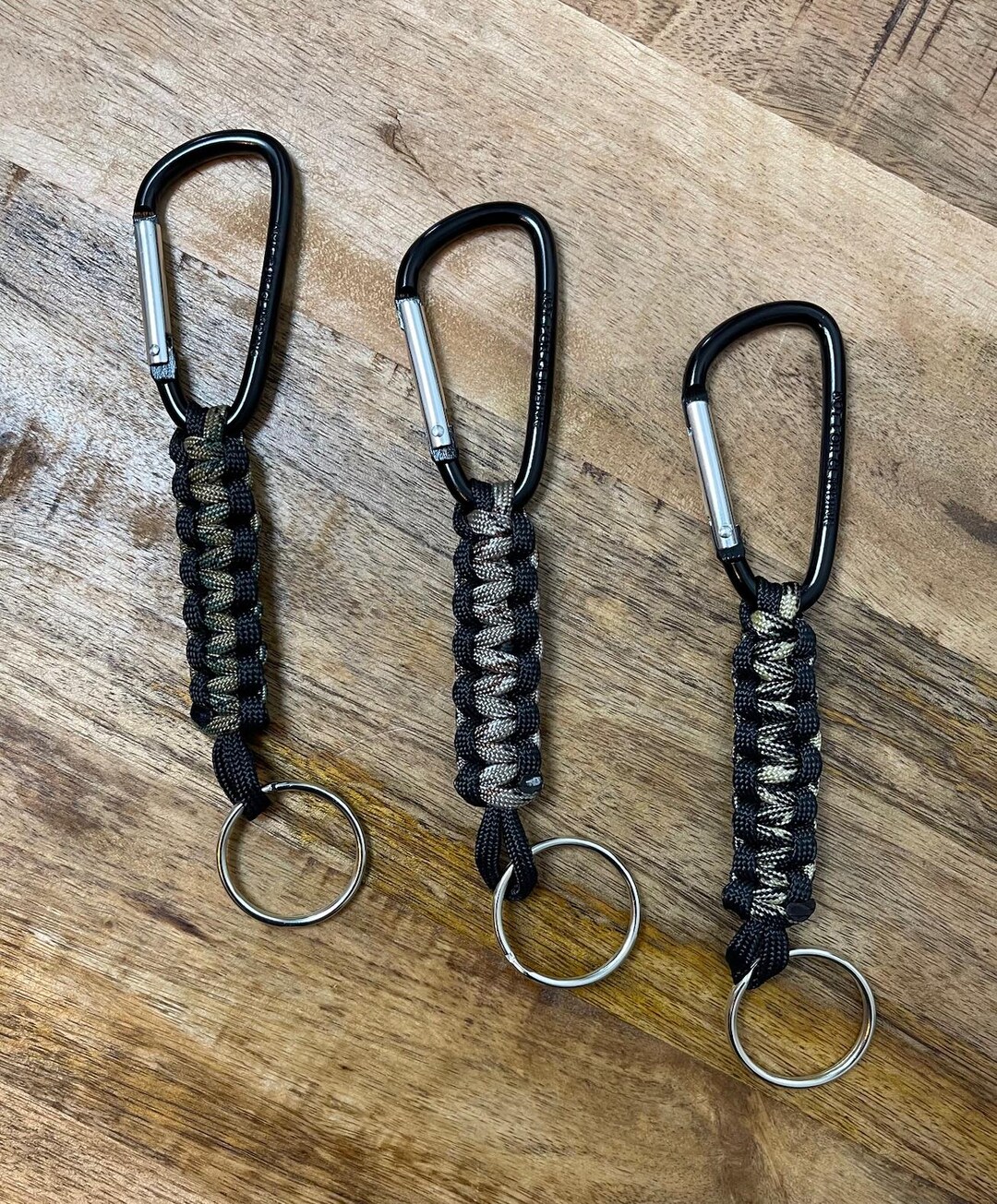 Handmade Paracord Keychain With Carabiner – Custom Colors - Etsy