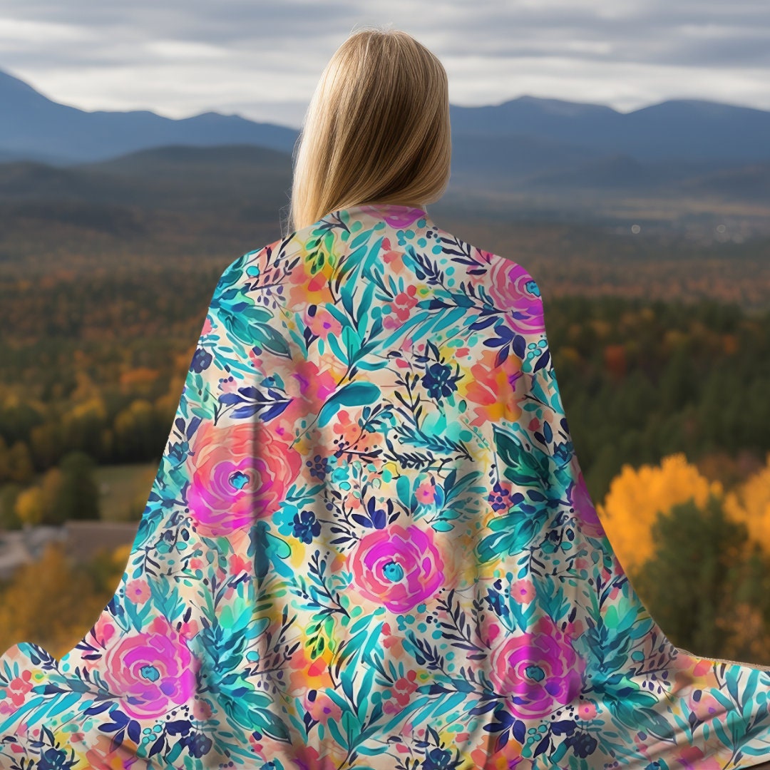 Pretty Spring Throw Blanket, Preppy Floral Throw Blanket, Bright Throw ...