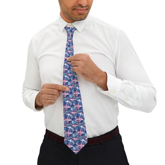 Custom ties store