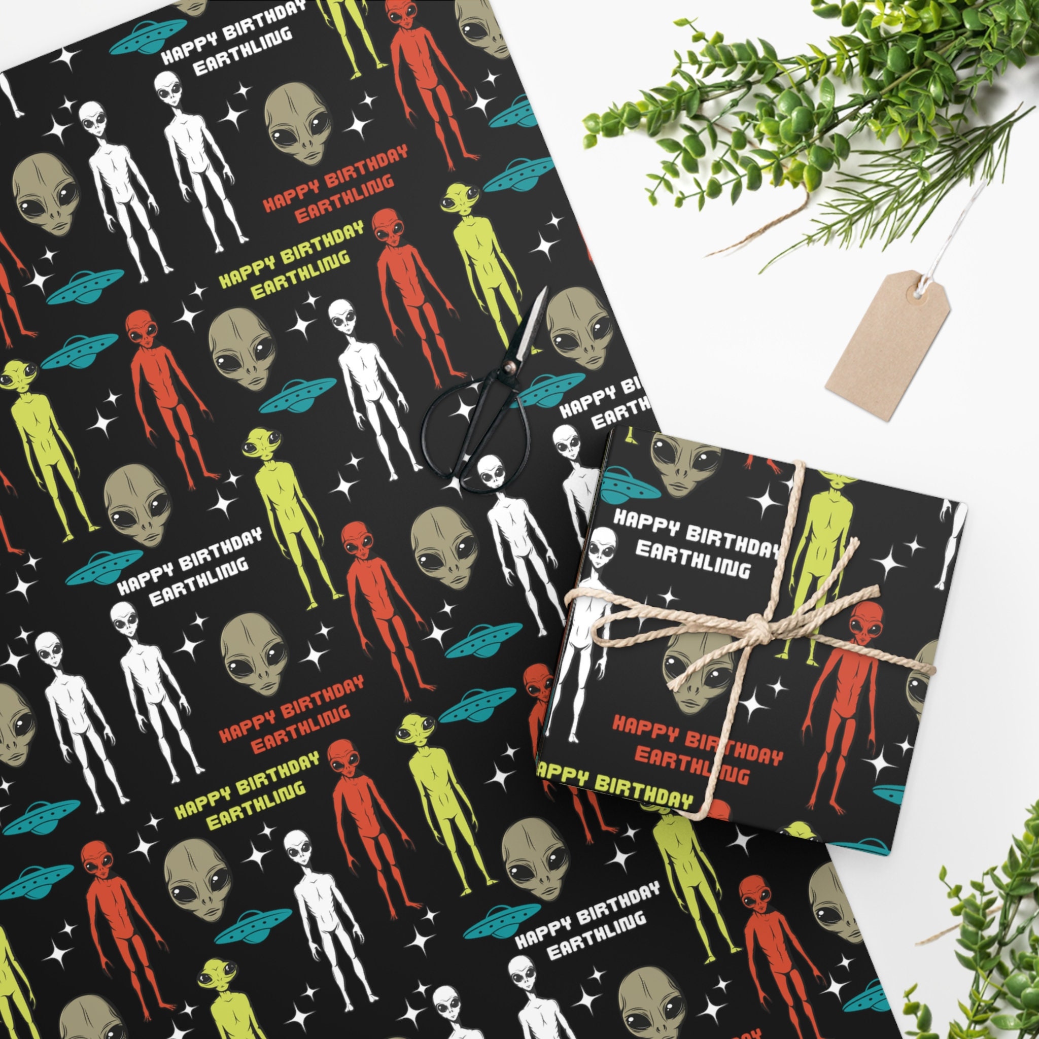 Alien Wrapping Paper, Custom Wrapping Paper, Sci Fi Wrapping Paper ...