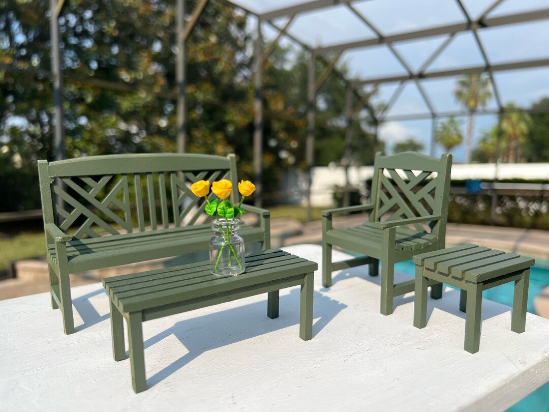 Christmas Dollhouse Patio Furniture, Miniature Carden Tables Chair ...