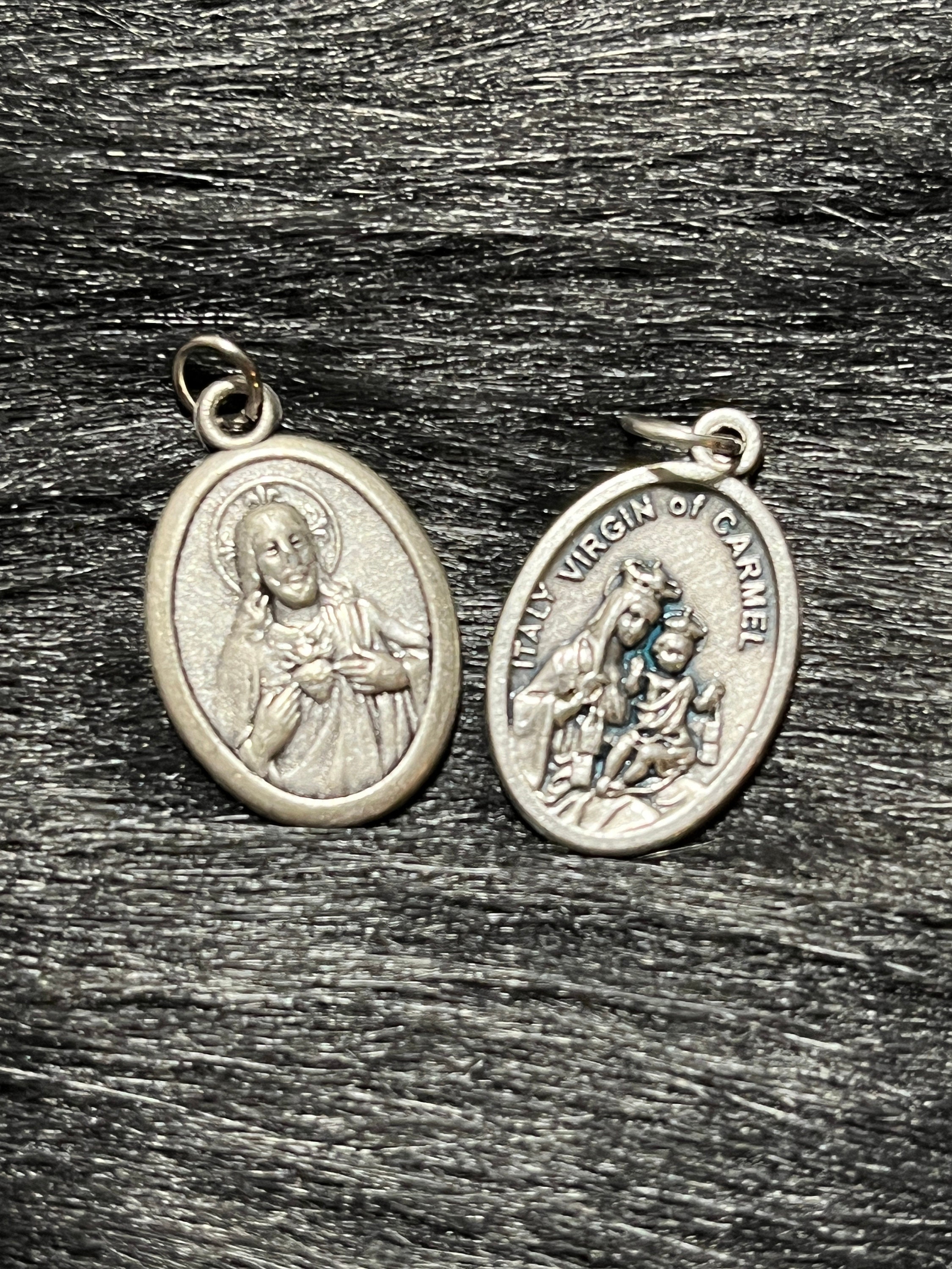 Sacred Heart of Jesus Medal, Catholic Gift, Silver Oxidized Medal - Etsy