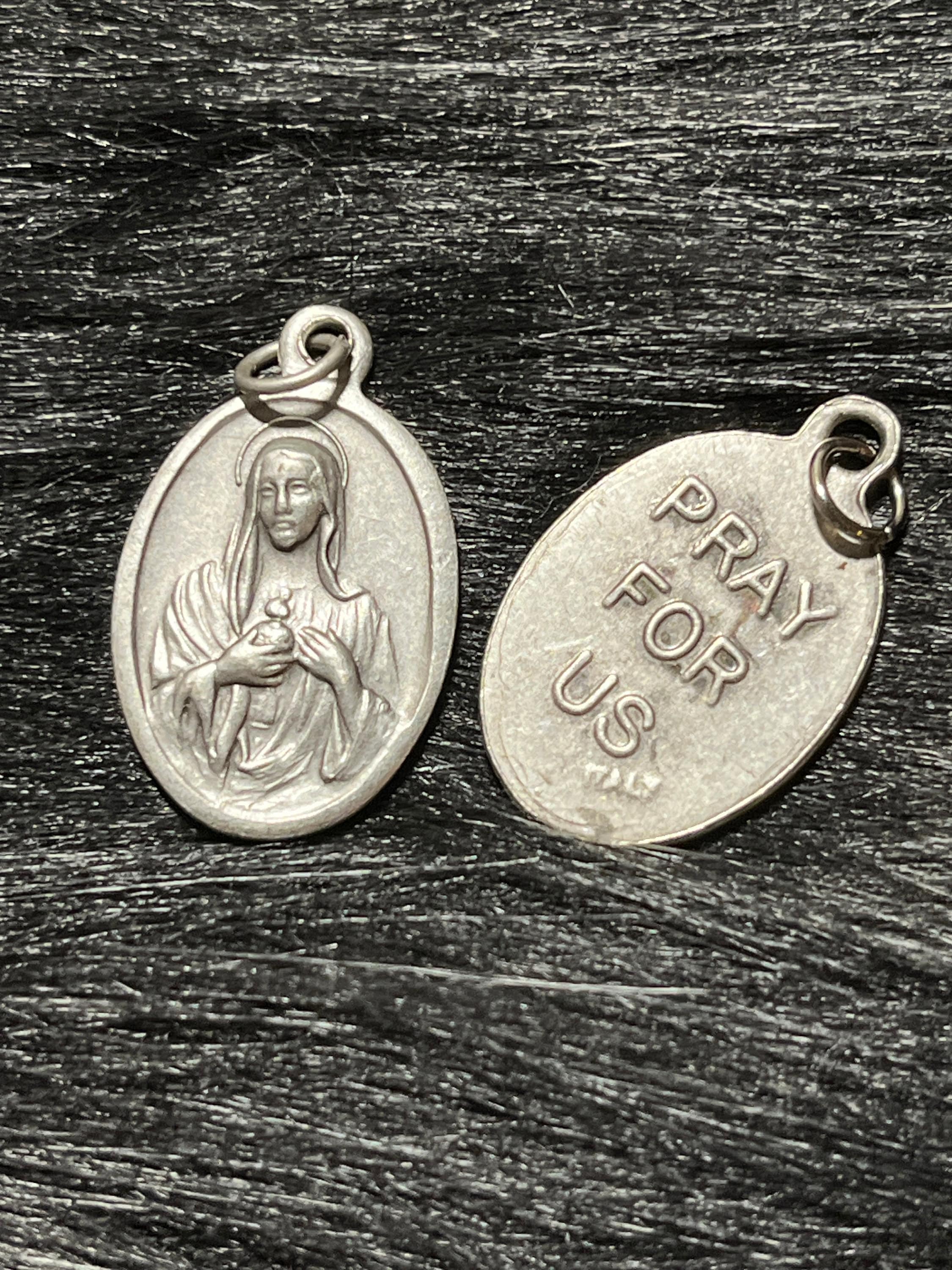 Sacred Heart of Jesus Medal, Catholic Gift, Silver Oxidized Medal - Etsy