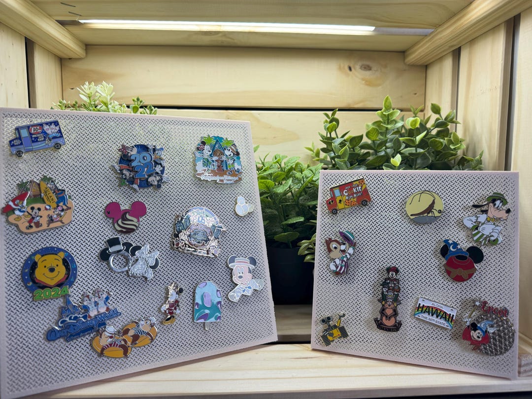 3D Printed Square Pin Board: Enamel Pin Display - Etsy