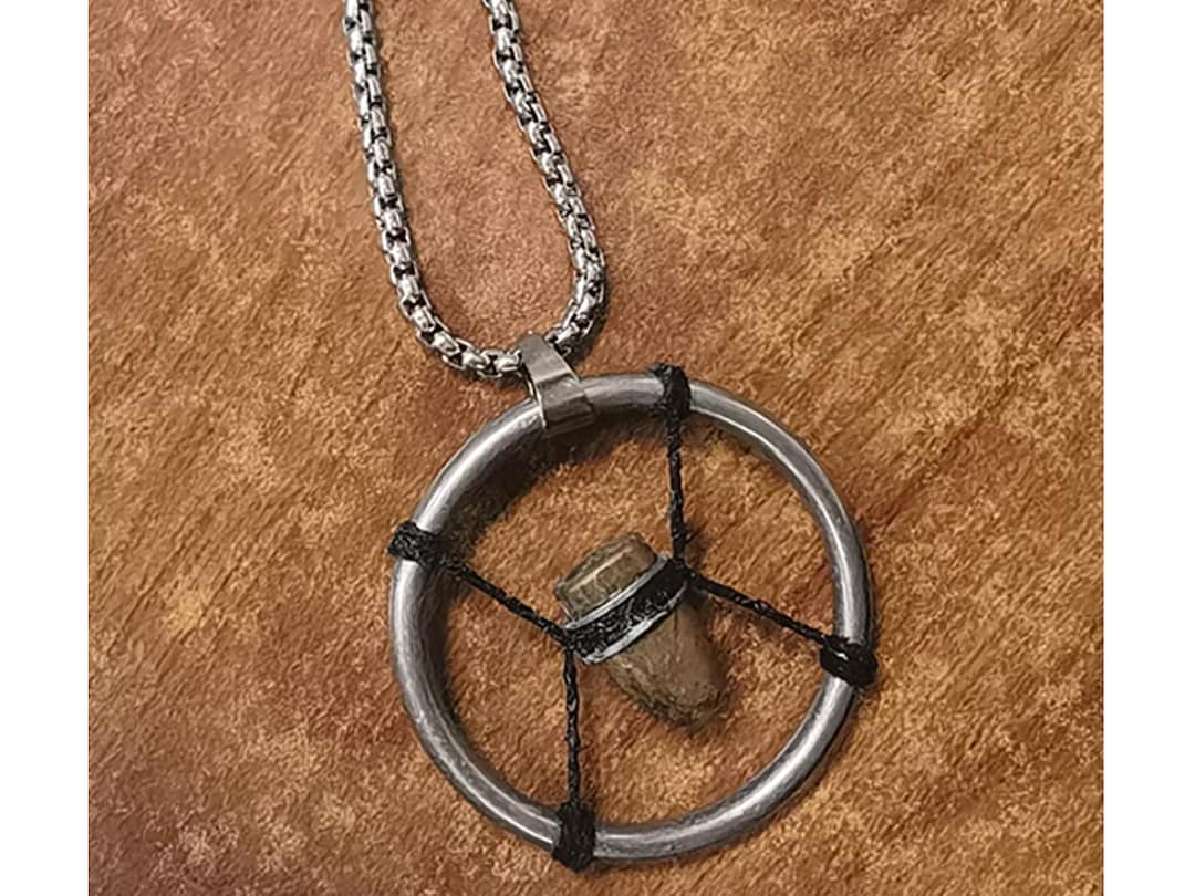 Cyberpunk 2077 V Bullet Necklace Cosplay Jewelry Real - Etsy