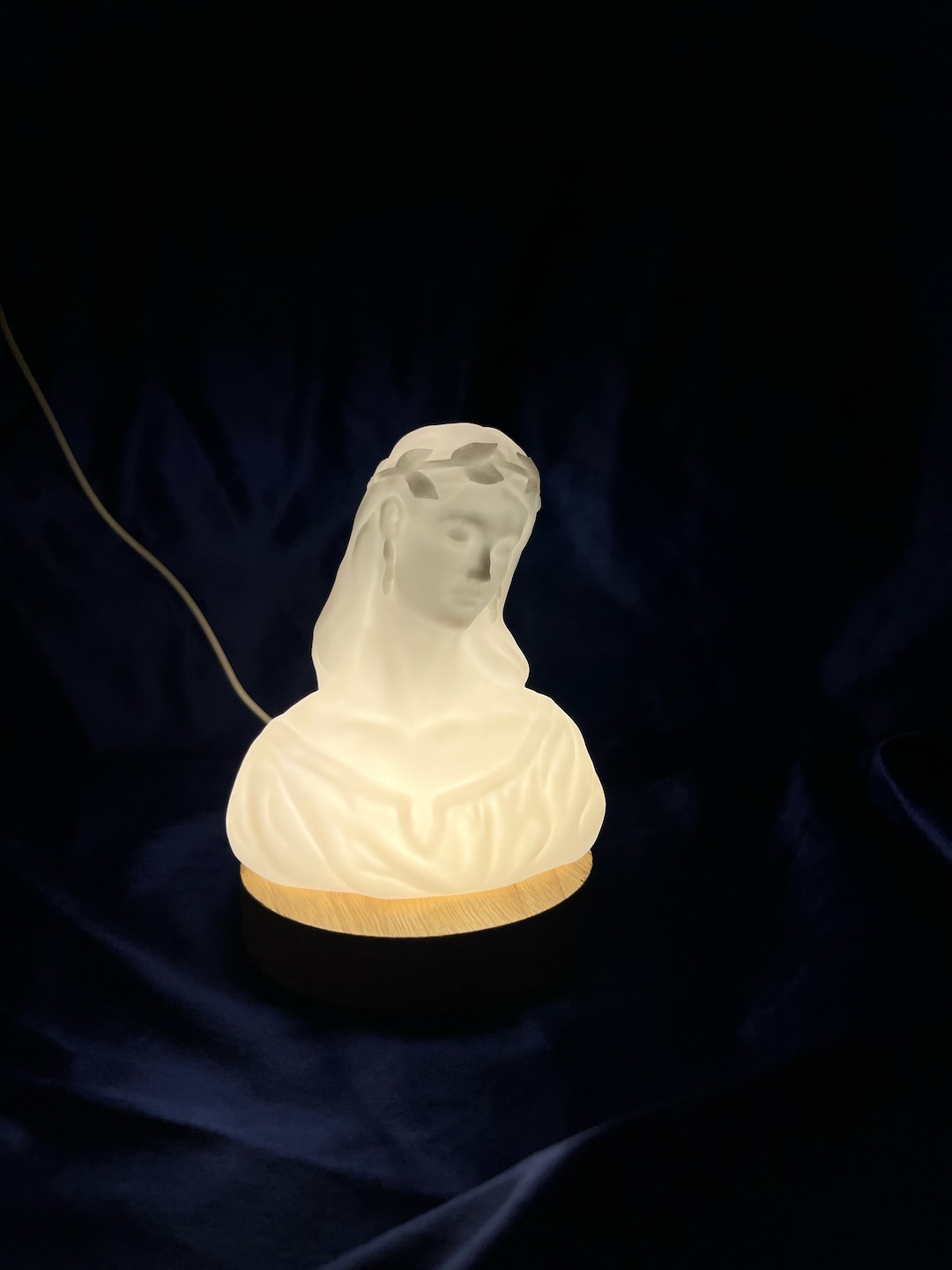 Disco Elysium Dolores Dei Bust Night Light, FDM Printing, Disco Elysium ...