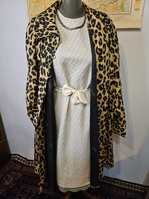 Dennis Basso Trench Coat Gem