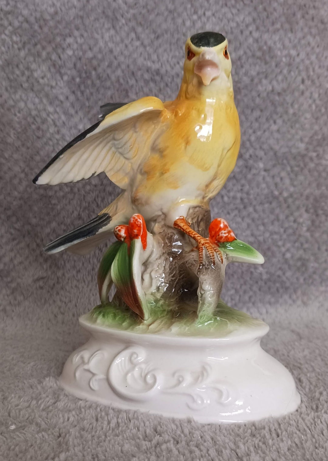 Vintage Napco Ware Golden Finch Figurine, Statue C-8524 - Etsy