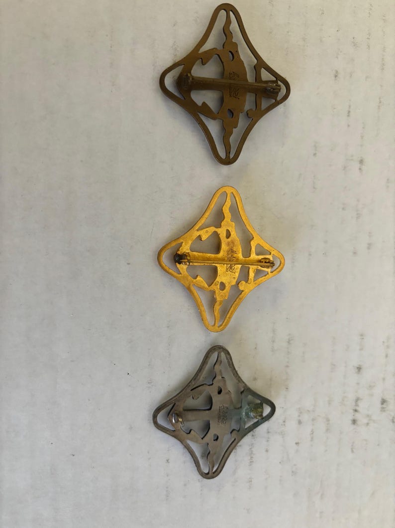 WW II Italy Navy RSA Cruiser Navigation Badge Insignia Set of 3 gold ...